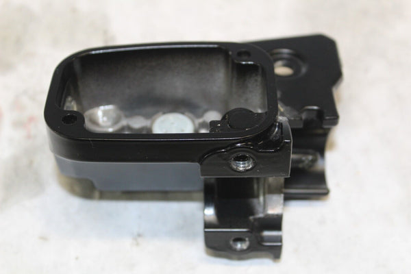 Front Master Cylinder HARLEY DAVIDSON 44551-08 – Midwest Moto Parts