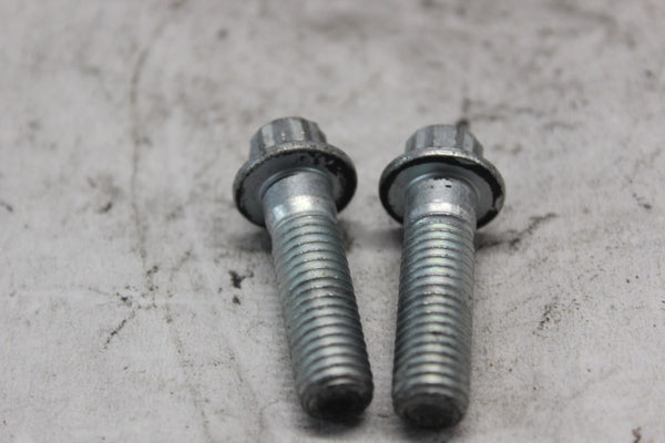 44160-00 Front Caliper Bolt (2) HARLEY DAVIDSON – Midwest Moto Parts