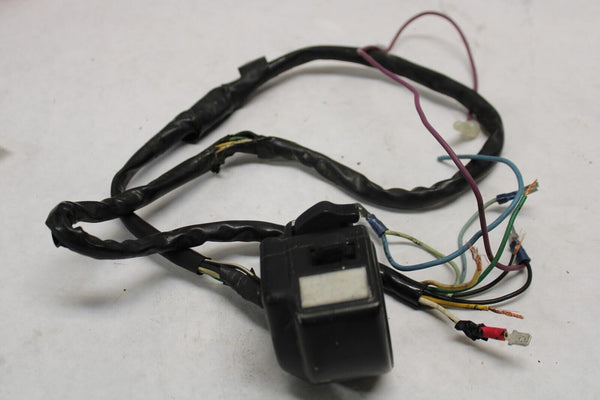 LEFT HAND CONTROL SWITCH ASSY (SEE PHOTOS) 37400-33420 1983 Suzuki GS6 ...